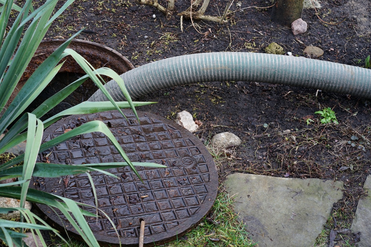 How Long Do Sump Pumps Last? A Homeowner’s Guide - Putman & Son's Plumbing
